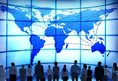 Comment se passe une prospection à l’international ? - Athlon News